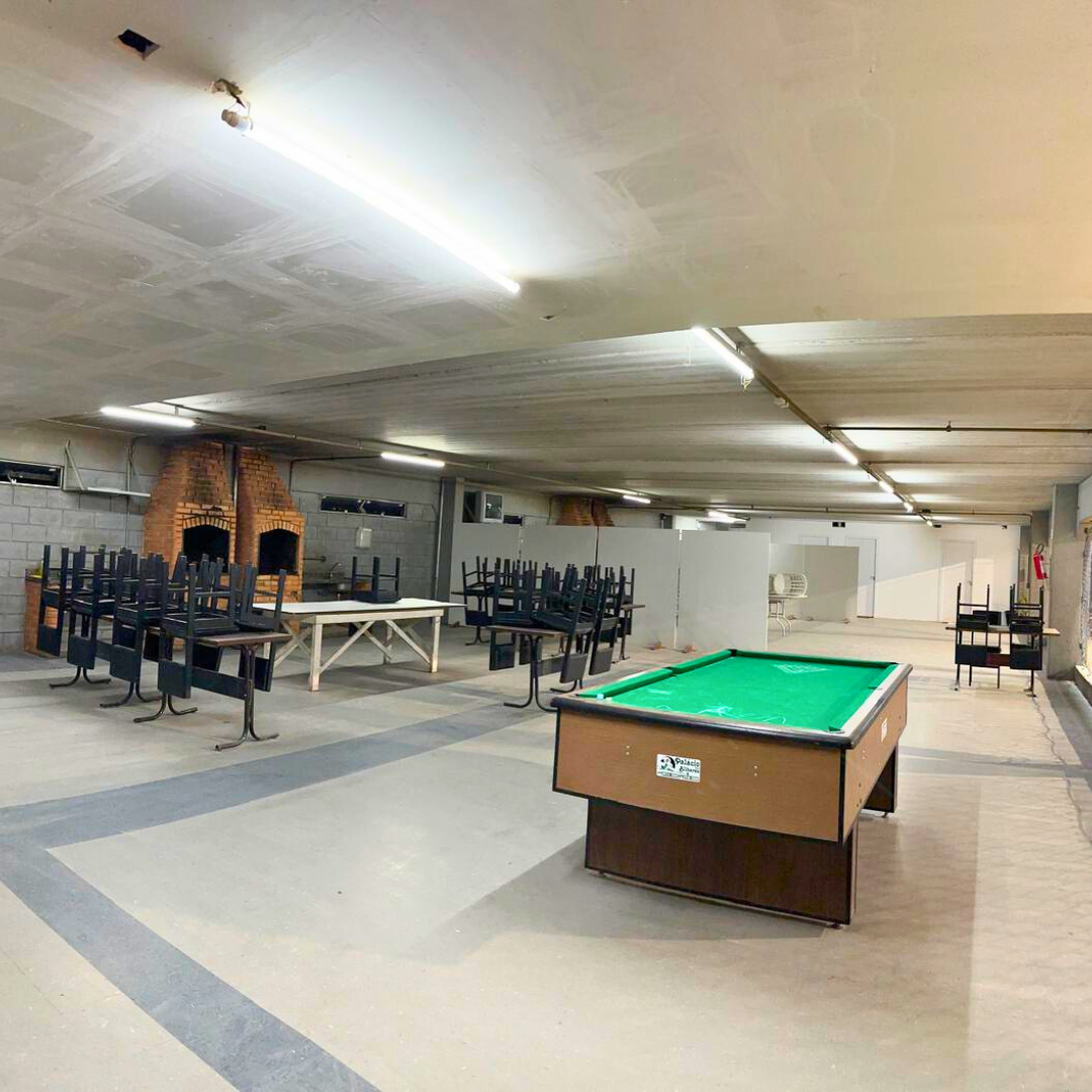 Arena Beach Club | Aulas de Futevôlei e Beach Tennis em Curitiba